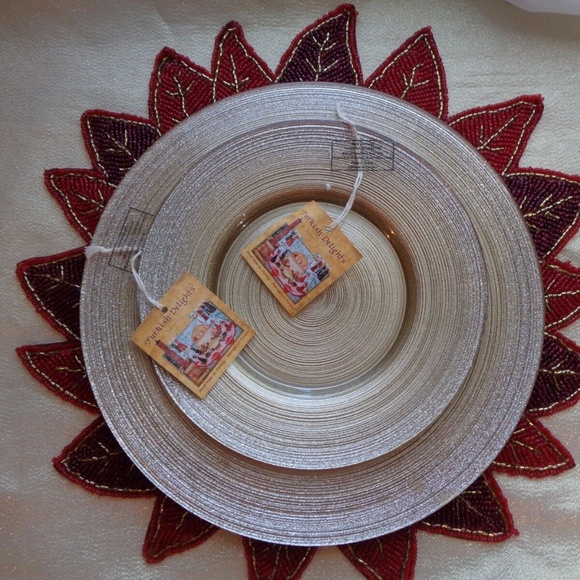 Dining | Turkish Delights Gold Silver Glass Dinner Plates 4 | Poshmark